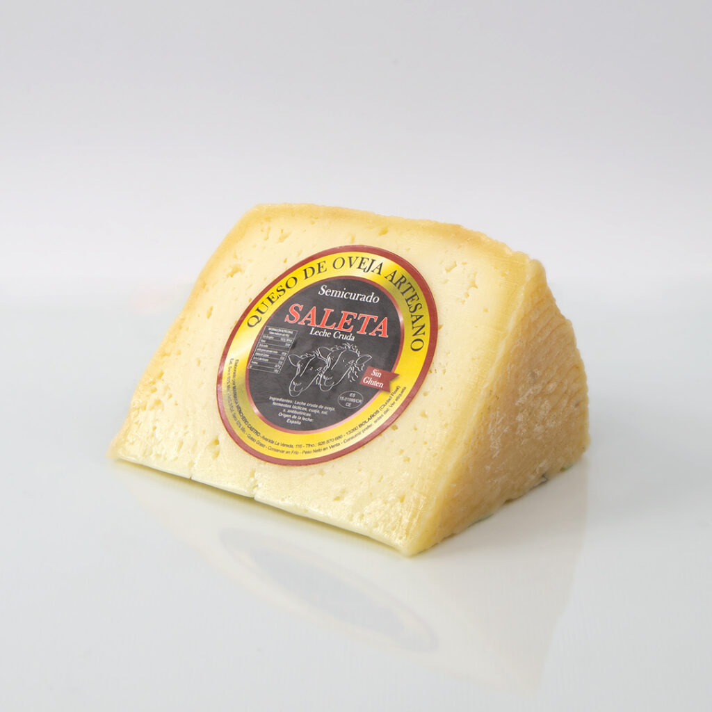 Semi-cured sheep cheese – Quesos Saleta